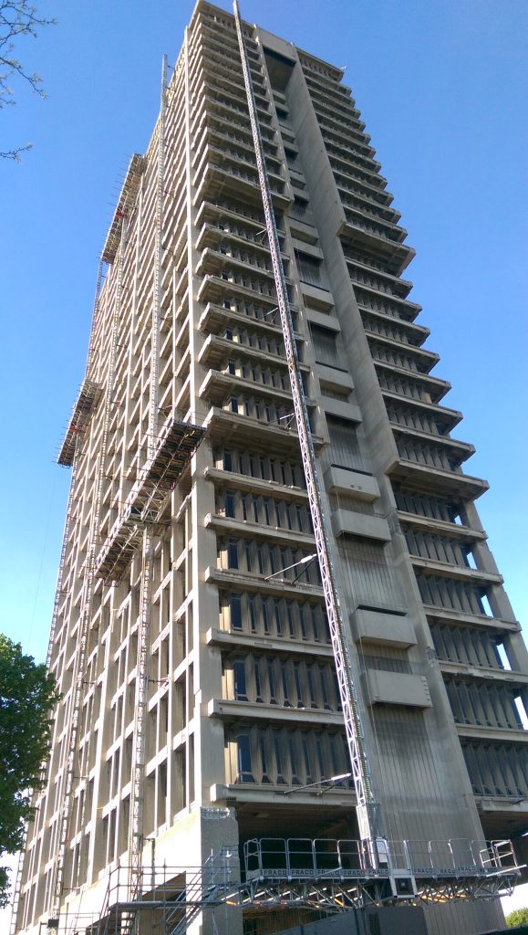 Mast Climber | Gilco Scaffolding Co